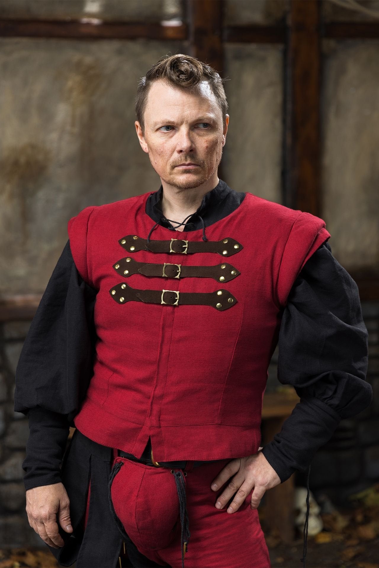 Warhammer Armoury Imperial Doublet Type A Dark Red – Dein Larp Shop